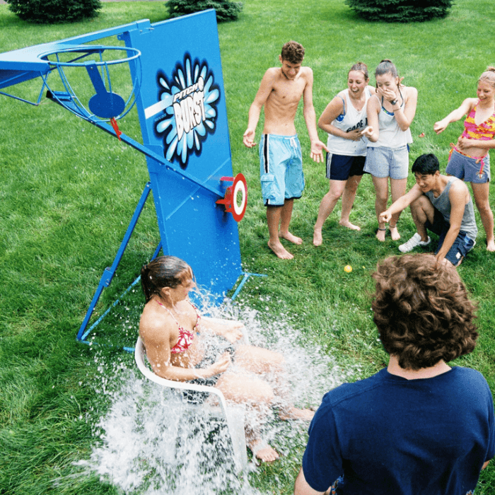 Pitchburst Reverse Dunk Tank Game – Picnic Furniture