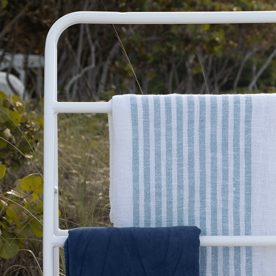 St. Maarten II Towel Drying Rack - Picnic Furniture