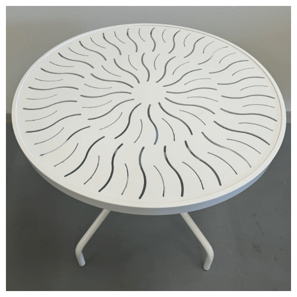 Classic 30" Round Punch Top Patio Dining Table - Picnic Furniture